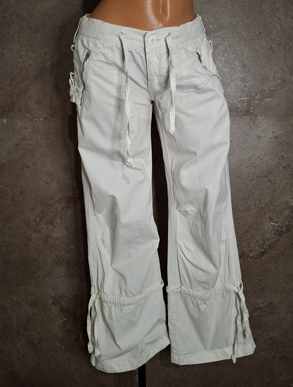 Fishbone bele pantalone M
