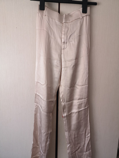 Zara saten pantalone