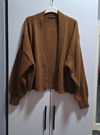 Sisley kardigan S/M