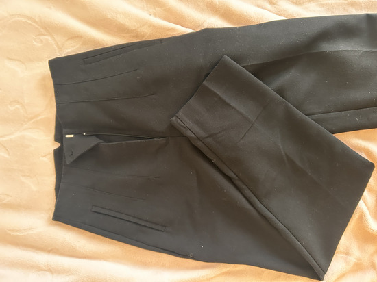 Zara pantalone