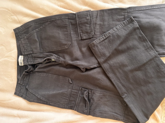 Zara pantalone