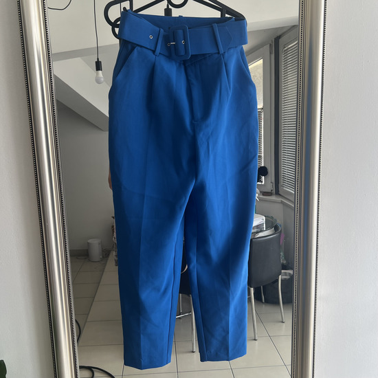 Zara pantalone