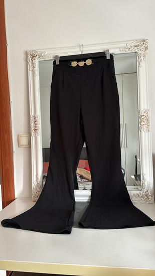 Chance off nove pantalone