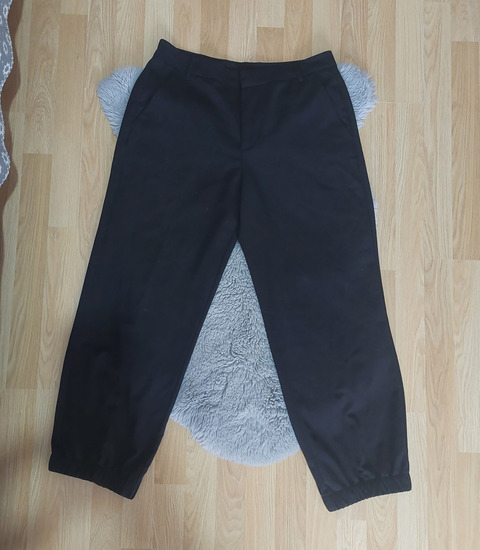 Zara pantalone