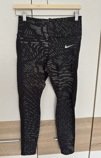 Nike helanke
