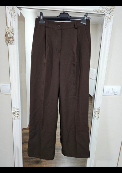 Nove braon pantalone
