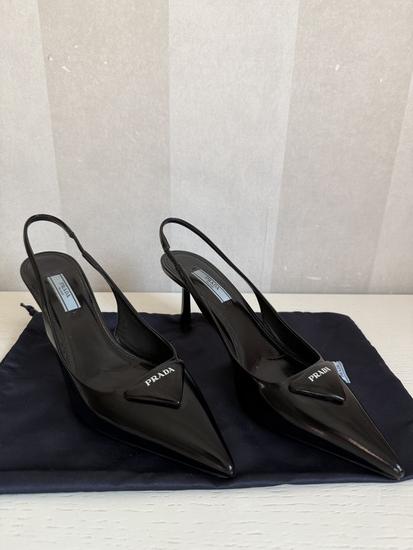 Prada-Patent leather slingback
