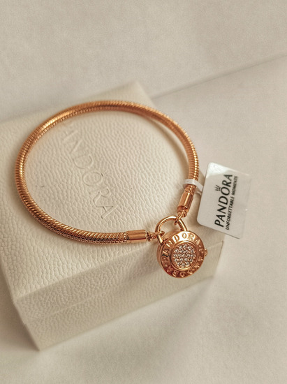 Pandora rose gold narukvica 18