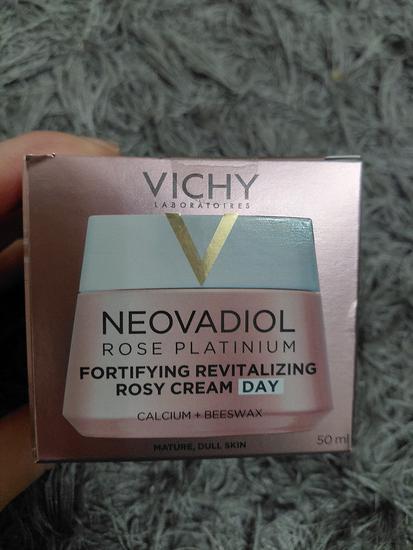 Vichy Neovadiol platinium rose krema
