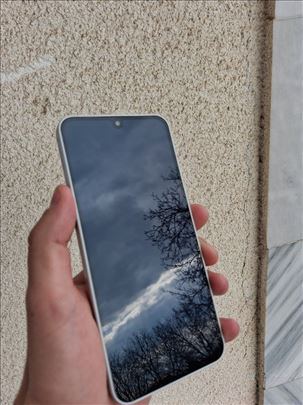 Samsung galaxy A16 (4/128)