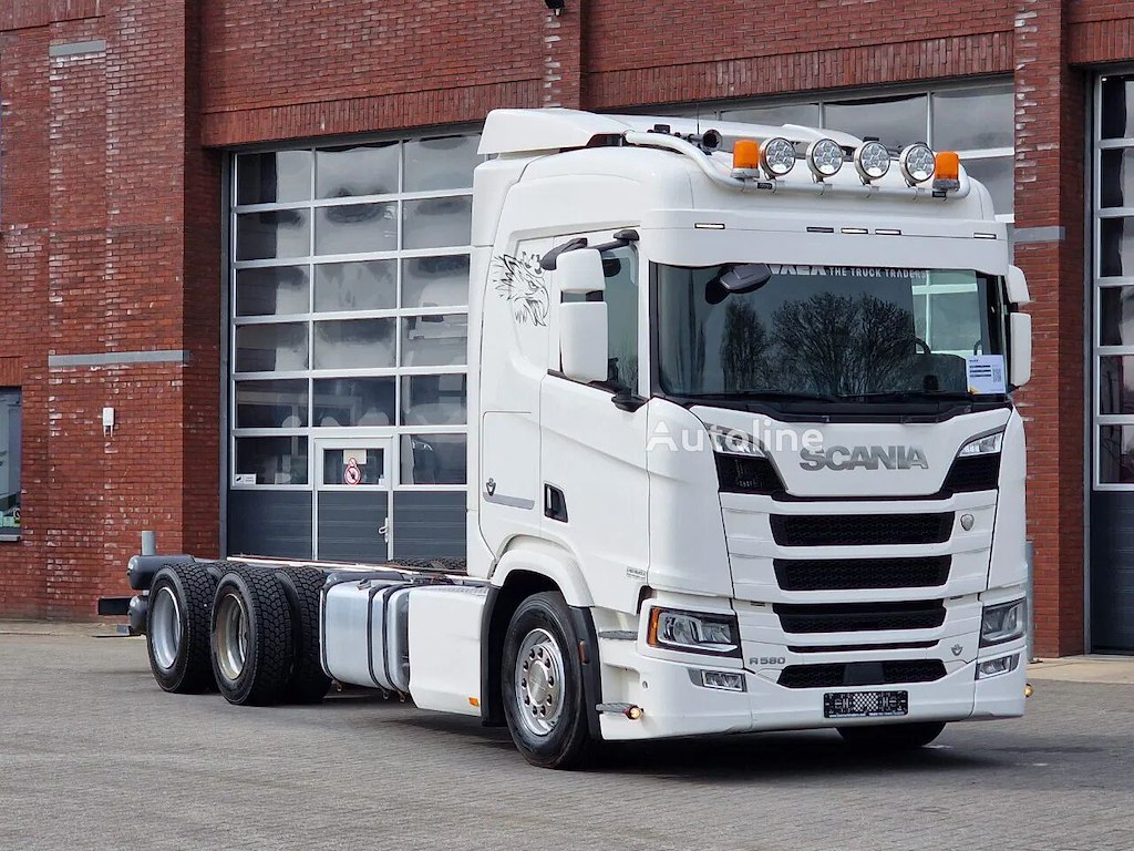 Scania R580 V8 NGS 6x4 chassis - Retarder - 4.75 WB - Full air - Leathe kamion šasija