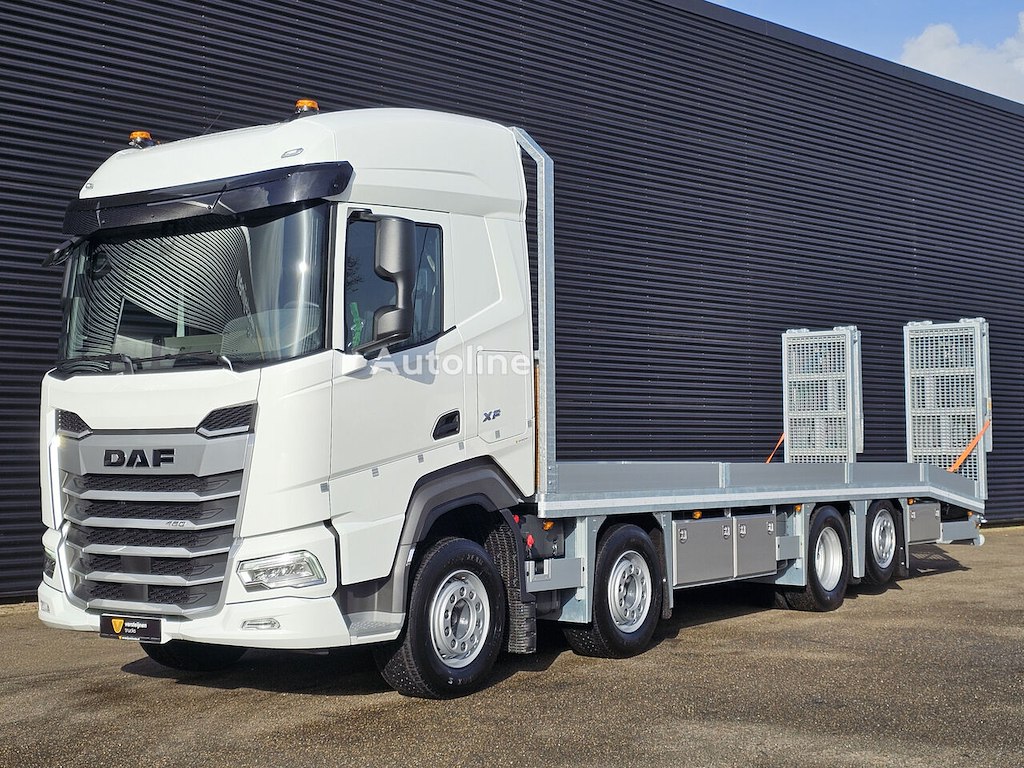 DAF XF 480 8x2 OPRIJ - MACHINE TRANSPORT / NEW autotransporter