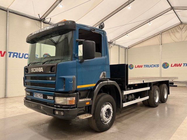 Scania P94 300 kamion platforma