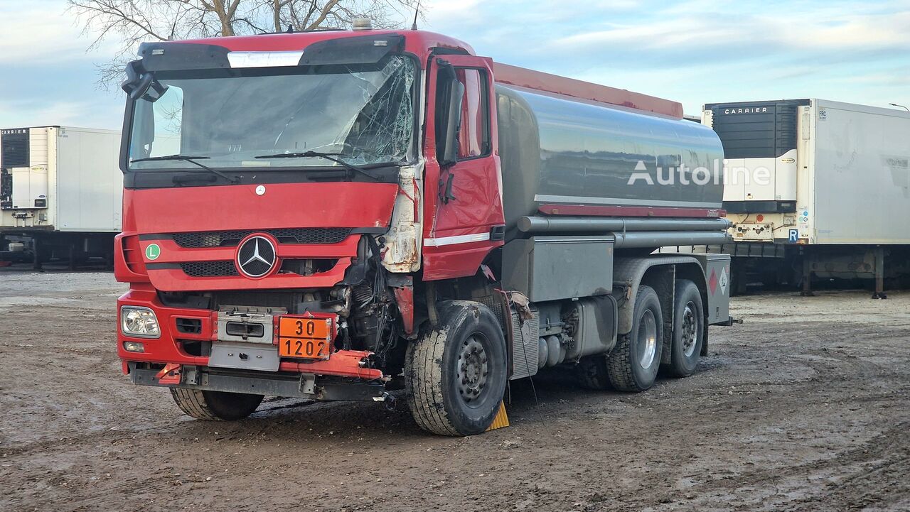 Mercedes-Benz ACTROS 2541 + Draxlbauer Tank = 19650 L /M 2012 autocisterna za gorivo nakon udesa
