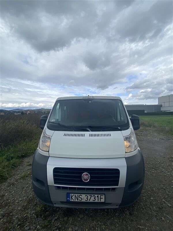 Fiat Ducato kamion s ceradom < 3.5t