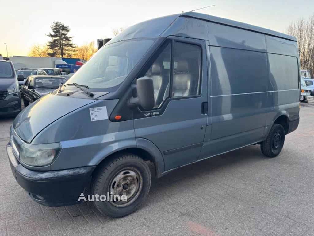 Ford Transit minibus furgon