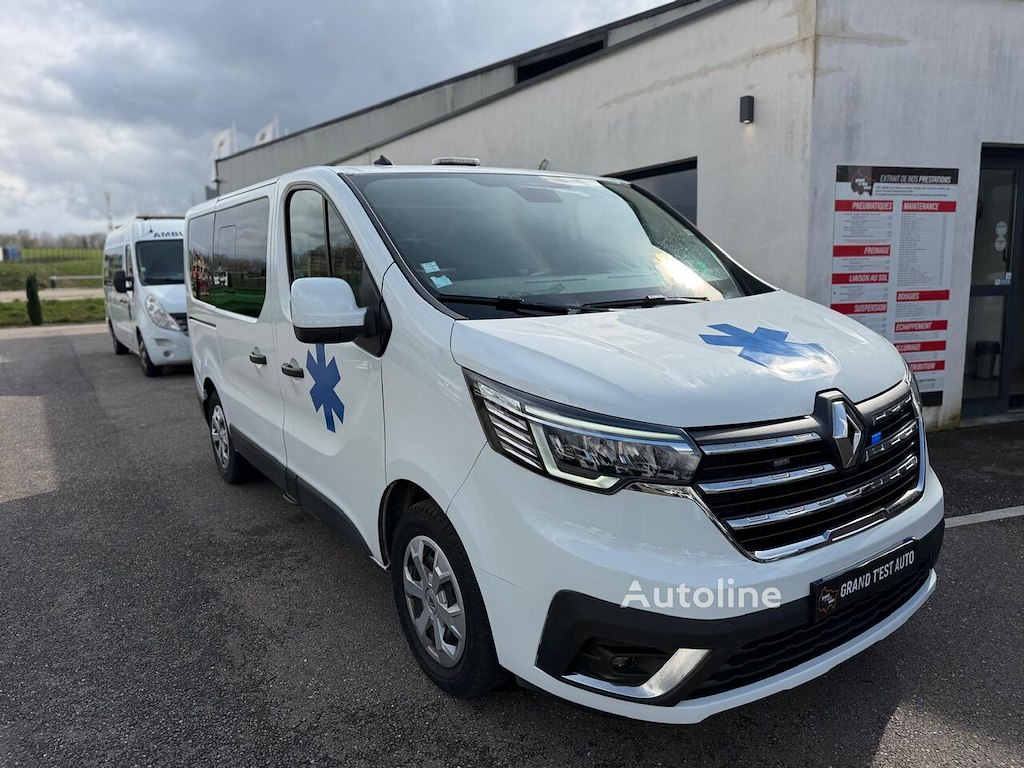 Renault Trafic 2L vozilo hitne pomoći