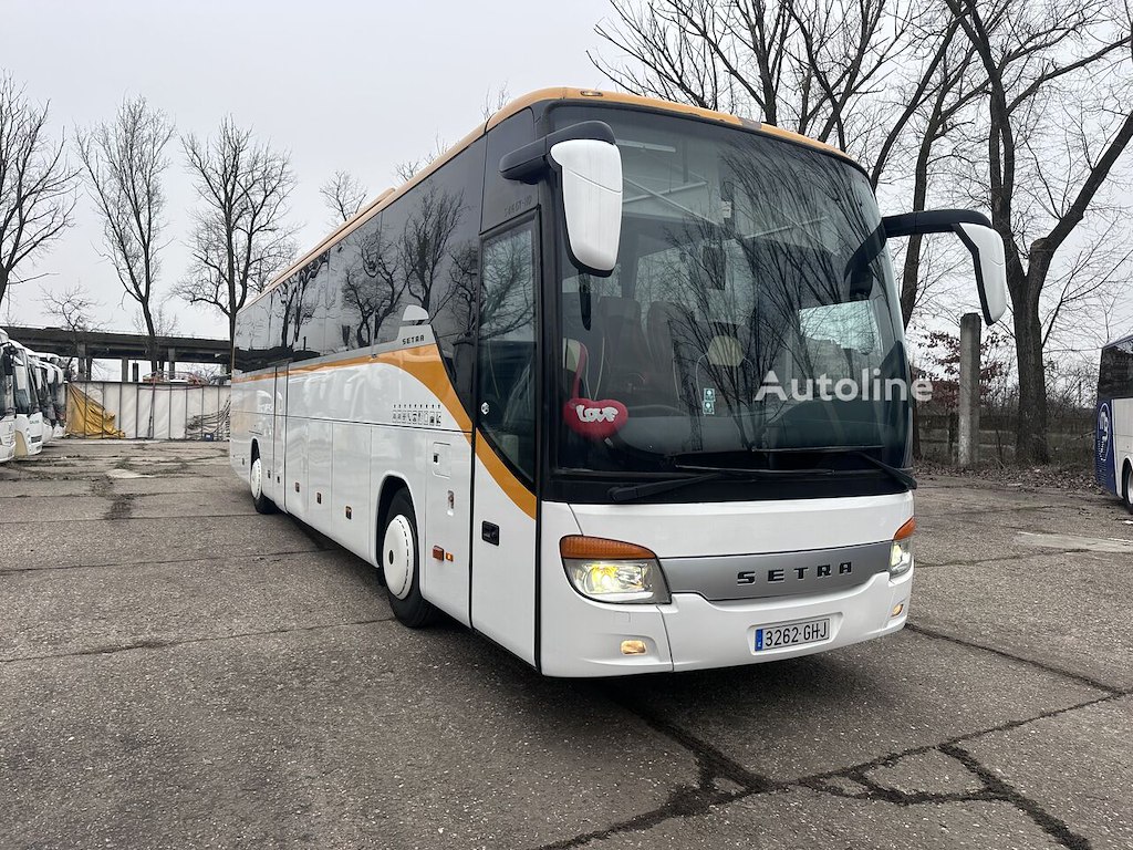 Setra turistički autobus