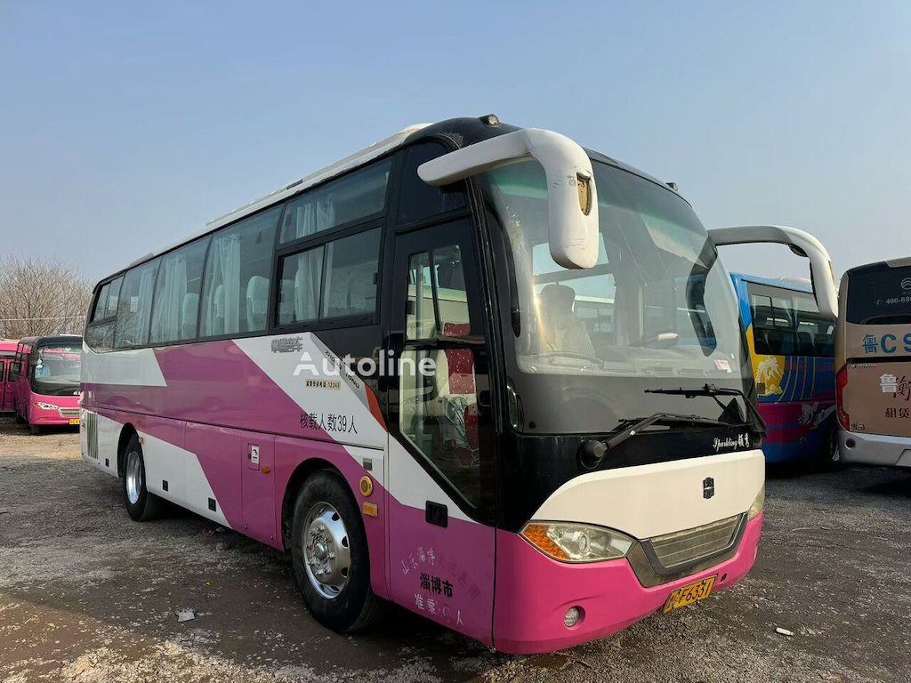Zhong Tong LCK6909 prigradski autobus