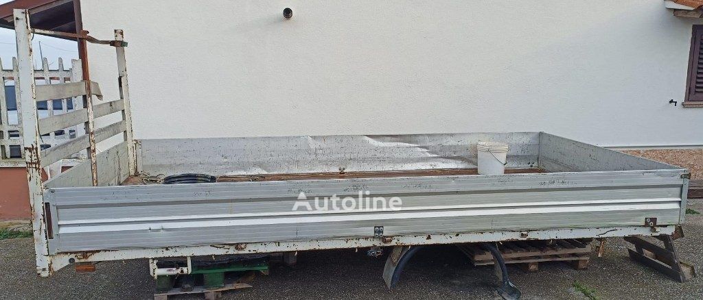 CASSONE FISSO 430 X 210 karoserija s ravnom platformom