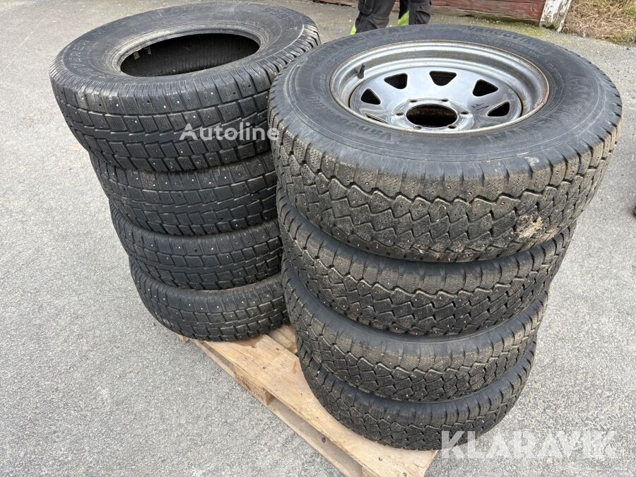 Prodaje se Continental 215/75R16C točak na aukciji