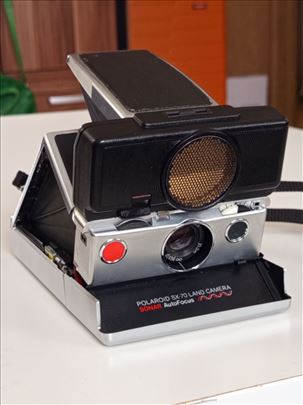 Polaroid SX-70 Land Camera SONAR Auto Focus
