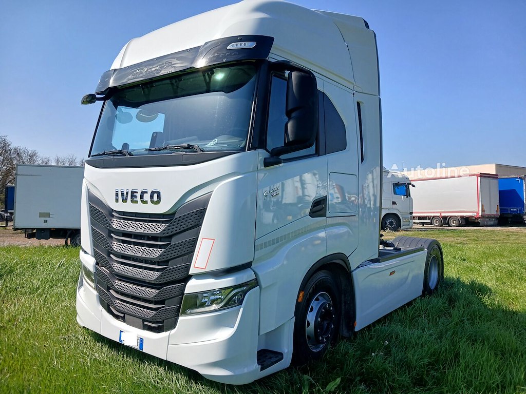 IVECO S-Way 490 impianto idraulico tegljač