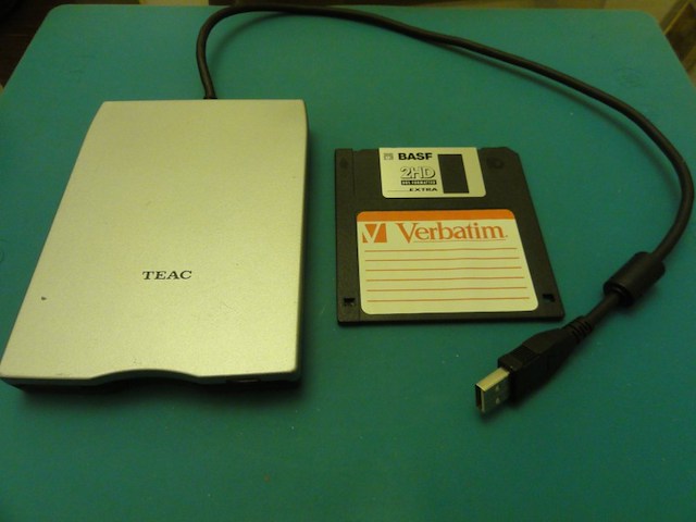 USB Floppy Disk Drive TEAC  FD-05PUW