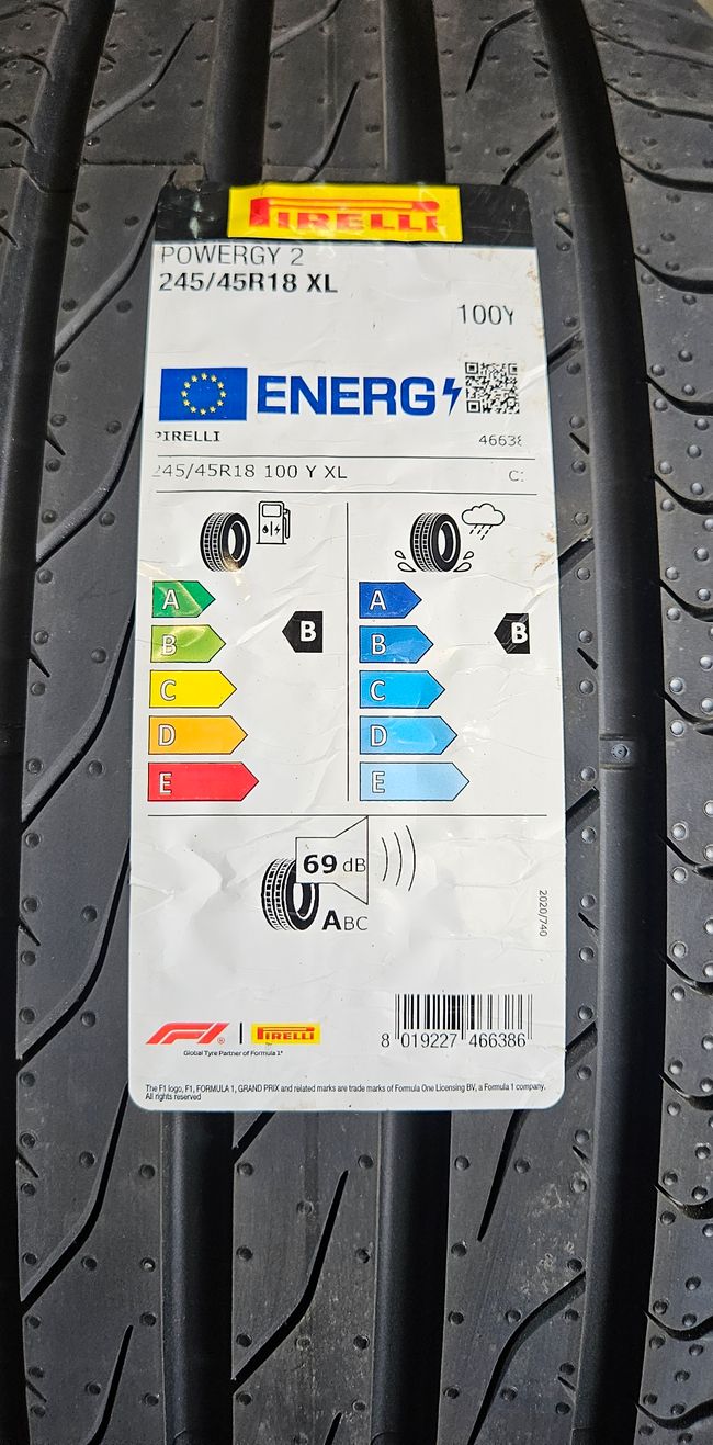 Pirelli 245/45R18 letnje