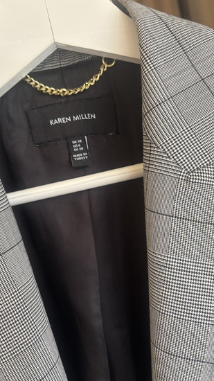 Karen Millen karirani sako