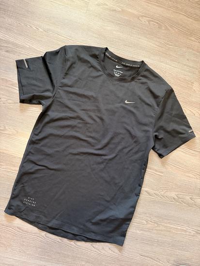 Zenska Nike majica za trening