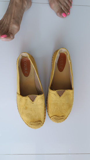 Espadrile nove