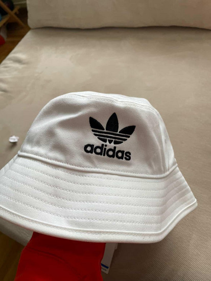 Unisex Adidas bucket hat