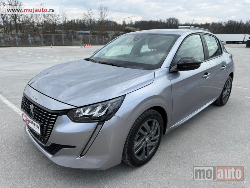 Peugeot 208 1.2 KREDITI NA LICU MESTA