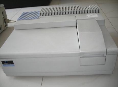 Laboratorijska oprema Perkin Elmer Lambda 40