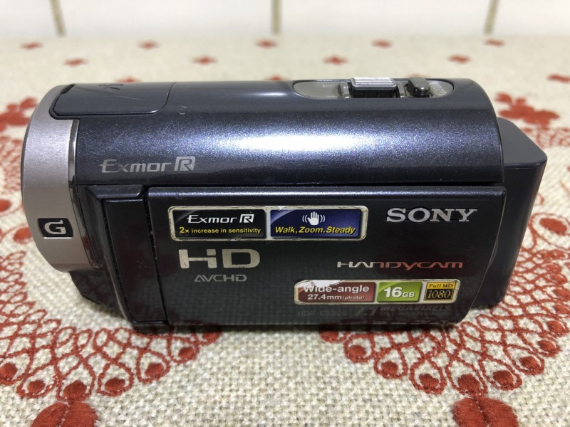 Sony HDR-CX305E