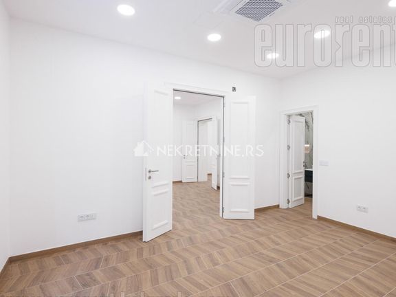#49420, Izdavanje, P.P., TERAZIJE, 2200 EUR