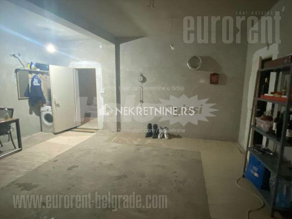 #47516, Izdavanje, P.P., BRAĆE JERKOVIĆ II, 1600 EUR