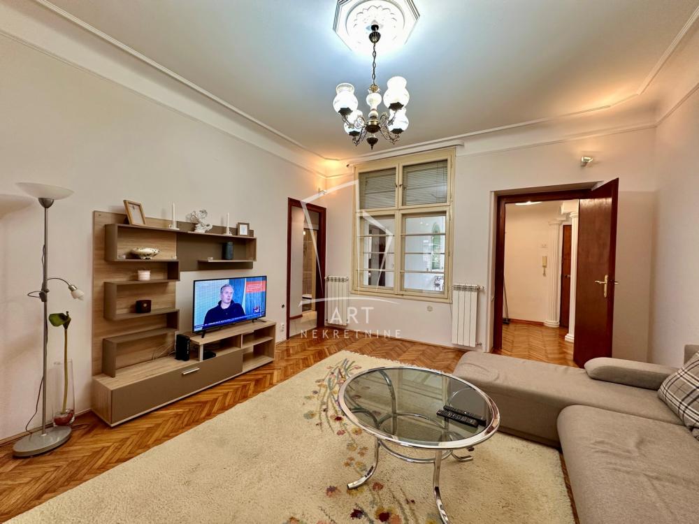 Palmotićeva, salonac, 99m2 ID#9345
1.150 €