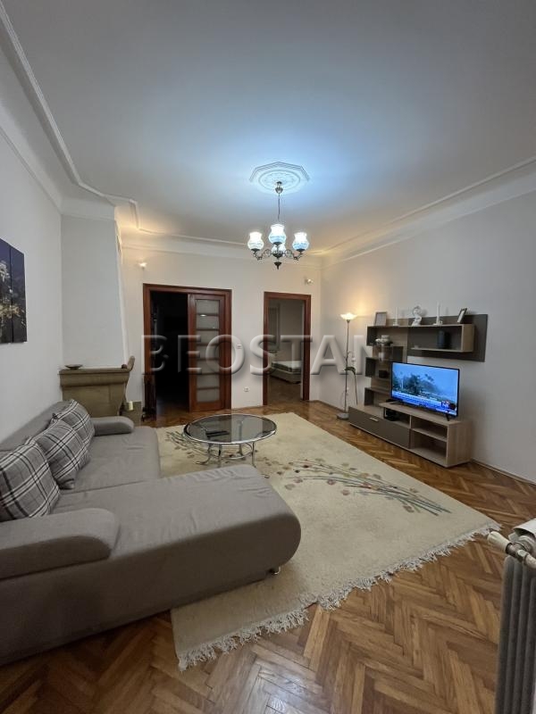 Centar - Stari grad #66730
1.300 €
