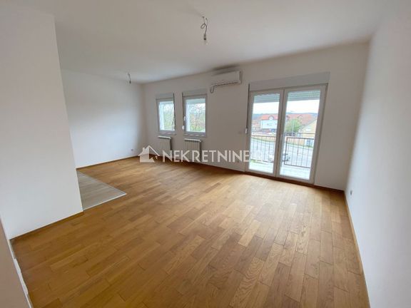 Stan 67m² Obrenovac – 2 garažna mesta – izdavanje