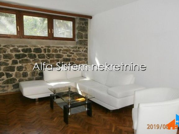Savski venac, Senjak, 4.0 stan, 120m2, 2000 EUR, ID 35128
