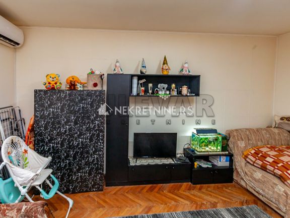 Na prodaju jednoiposobni stan 38.5 m2