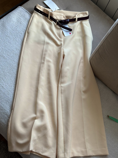 Zara pantalone L/XL
