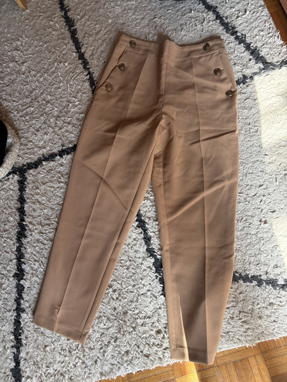 Zara pantalone