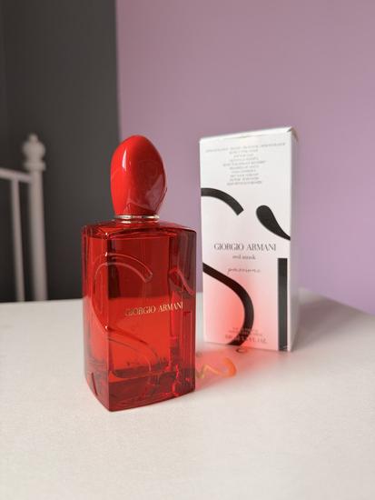 Armani Si , red musk passione