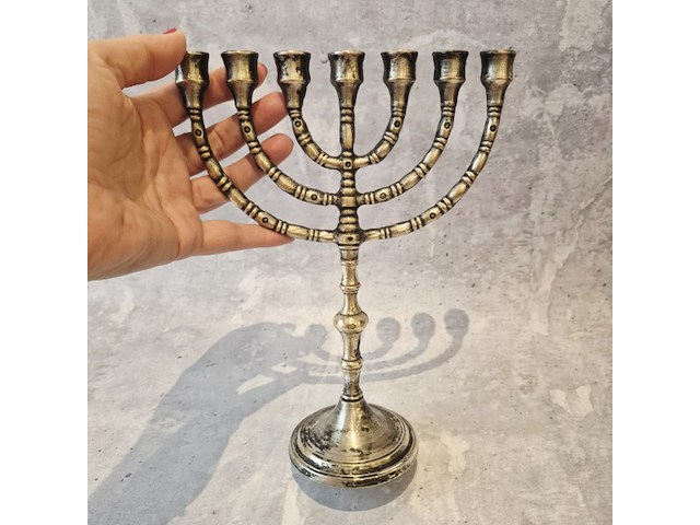 Starinski metalni svećnjak (menorah) – 7 krakova