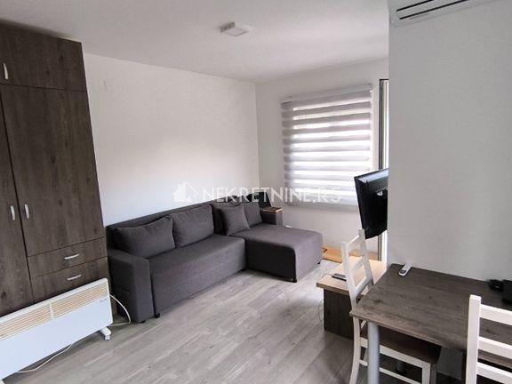 Odlična garsonjera kod Difa