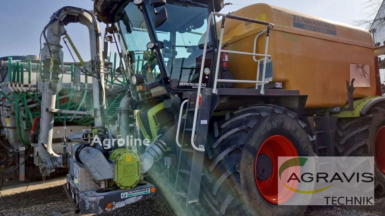 Claas Xerion 3800 Saddle Trac traktor točkaš