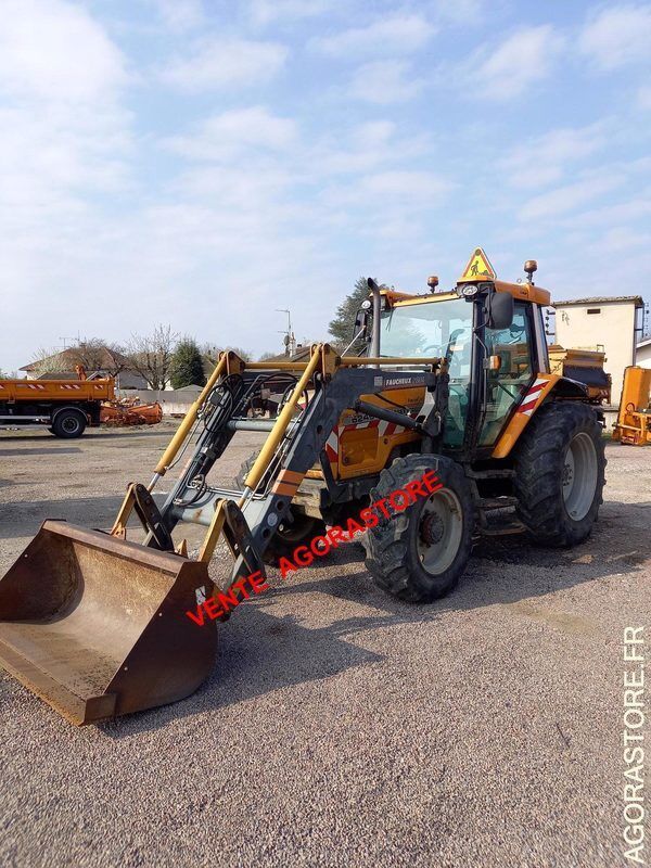 Prodaje se Massey Ferguson 849-SG-39 traktor točkaš na aukciji